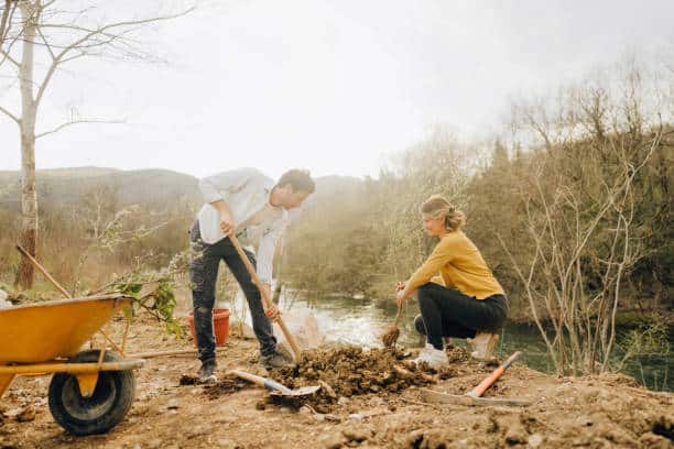 Have you ever had to dig for water? - Grada Robertson - Life and ...